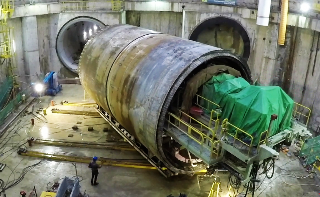 Hydra-Slide Systems Combine for TBM U-Turn in Singapore