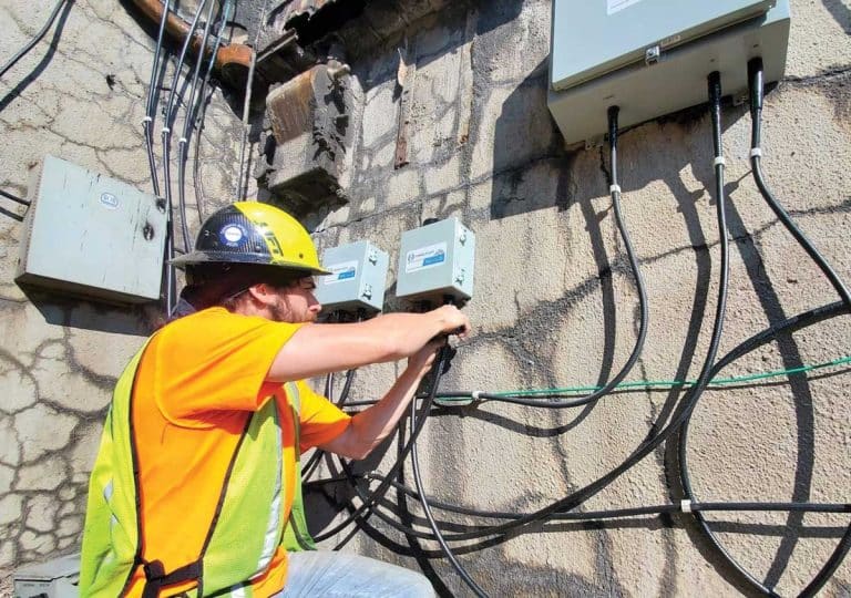 Design And Construction Innovations For The Pawtucket Project Behind